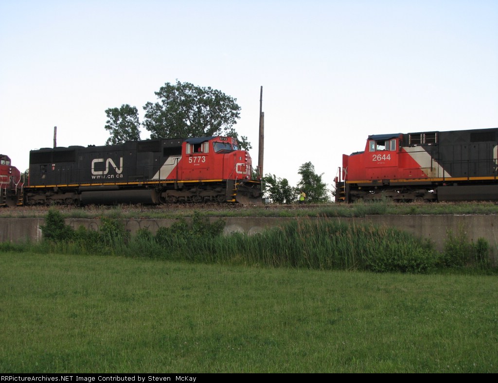 CN 5773
